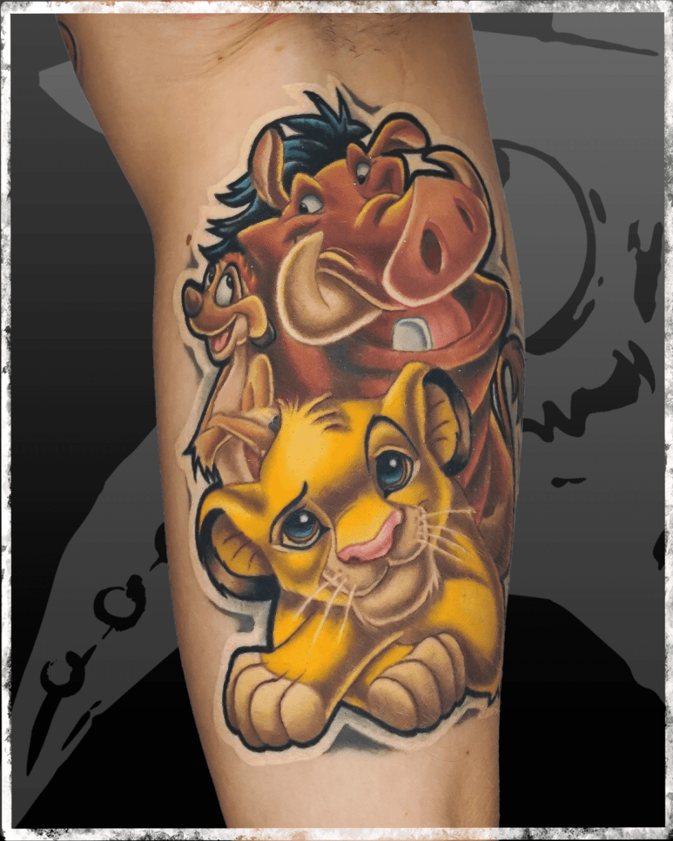 Paula - Color Clinic Tätowierer